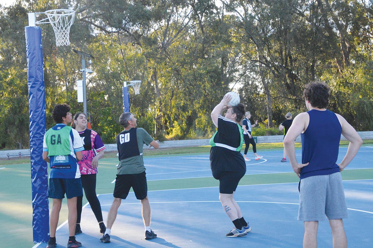 Back to back mixed netball | The Coonamble Times