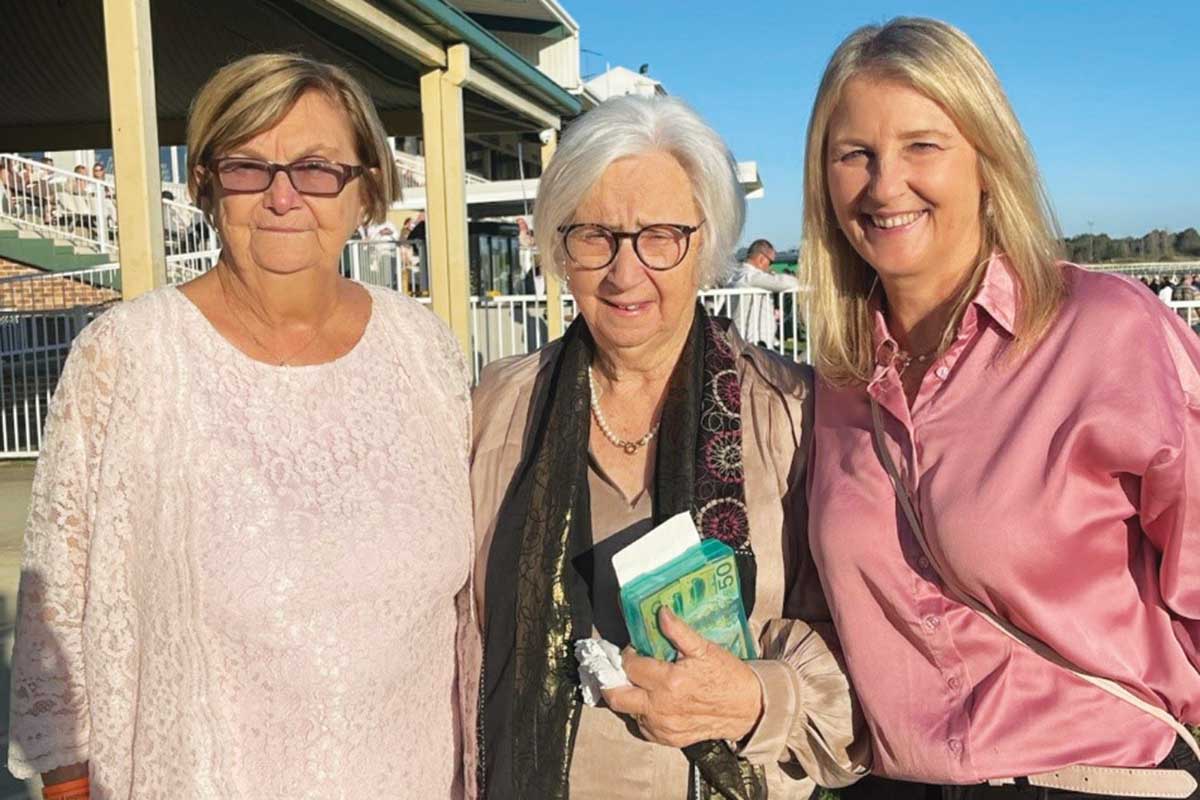 Local connections return to Hawkesbury races | The Coonamble Times