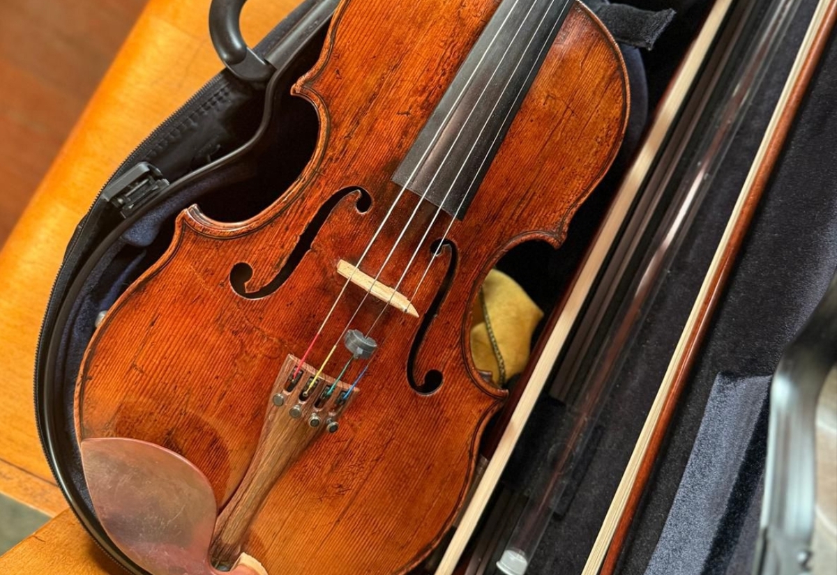 400-year-old viola plays in warren | The Coonamble Times